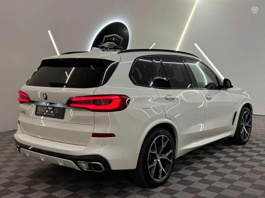 Balts BMW X5 2019 Marijampole, ar dzinēja tilpumu 2.99 L un nobraukumu 179 tūkst. km par 39999 €, foto 30 vietnē AUTOMOTO.COM.LV