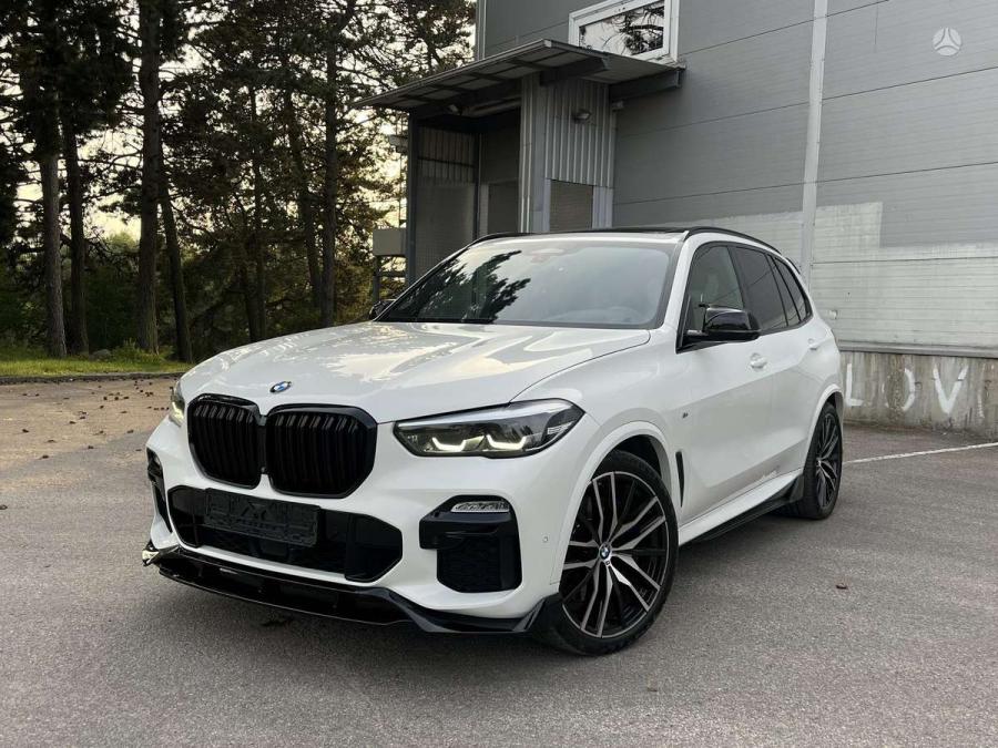 Balts BMW X5 2019 Viļņa, ar dzinēja tilpumu 2.99 L un nobraukumu 213 tūkst. km par 38600 €, foto 1 vietnē AUTOMOTO.COM.LV