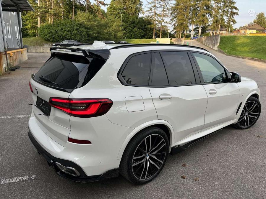 Balts BMW X5 2019 Viļņa, ar dzinēja tilpumu 2.99 L un nobraukumu 213 tūkst. km par 38600 €, foto 8 vietnē AUTOMOTO.COM.LV