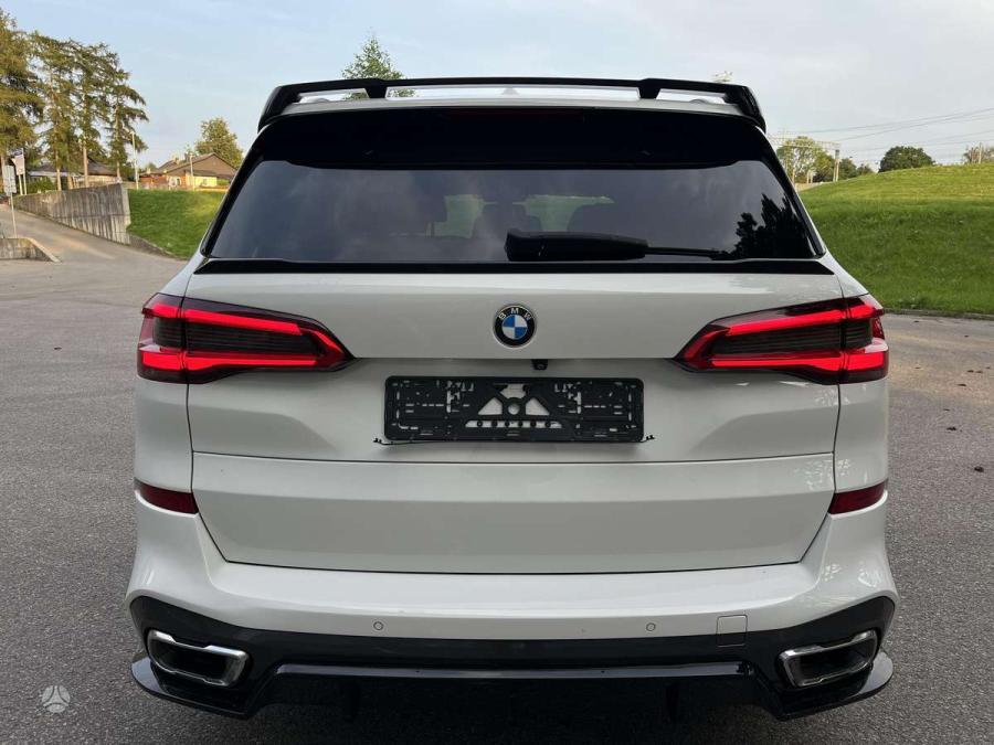 Balts BMW X5 2019 Viļņa, ar dzinēja tilpumu 2.99 L un nobraukumu 213 tūkst. km par 38600 €, foto 10 vietnē AUTOMOTO.COM.LV