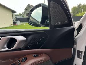 Balts BMW X5 2019 Viļņa, ar dzinēja tilpumu 2.99 L un nobraukumu 213 tūkst. km par 38600 €, foto 21 vietnē AUTOMOTO.COM.LV