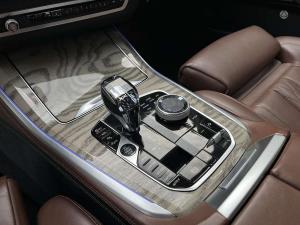 Balts BMW X5 2019 Viļņa, ar dzinēja tilpumu 2.99 L un nobraukumu 213 tūkst. km par 38600 €, foto 22 vietnē AUTOMOTO.COM.LV