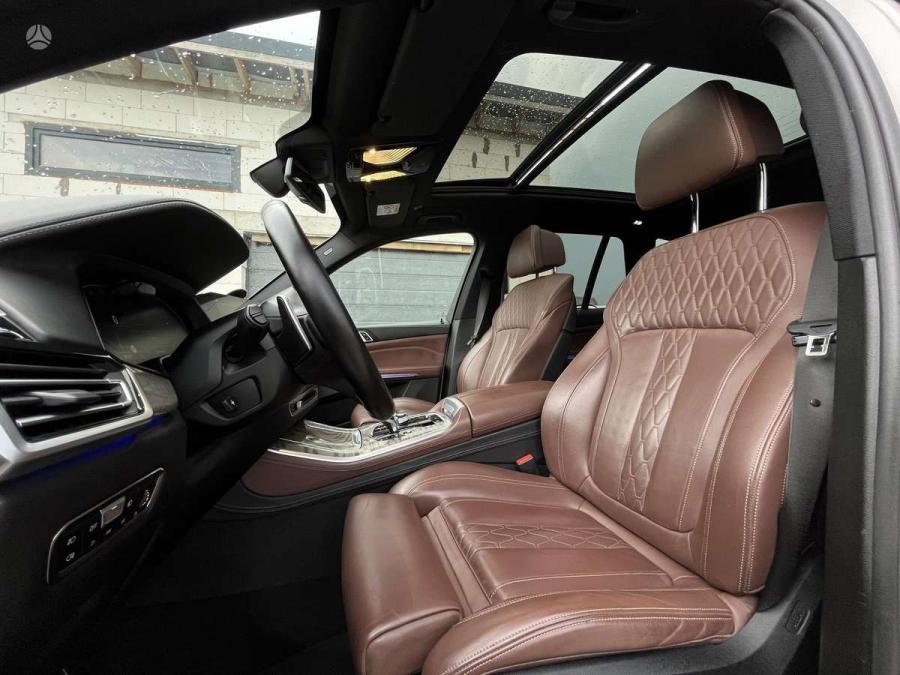 Balts BMW X5 2019 Viļņa, ar dzinēja tilpumu 2.99 L un nobraukumu 213 tūkst. km par 38600 €, foto 26 vietnē AUTOMOTO.COM.LV