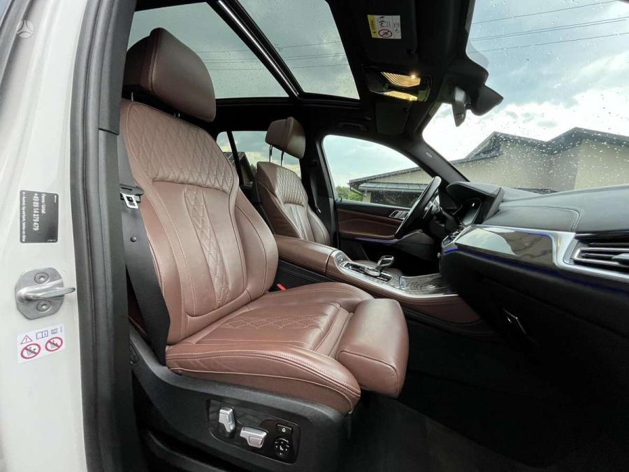 Balts BMW X5 2019 Viļņa, ar dzinēja tilpumu 2.99 L un nobraukumu 213 tūkst. km par 38600 €, foto 28 vietnē AUTOMOTO.COM.LV