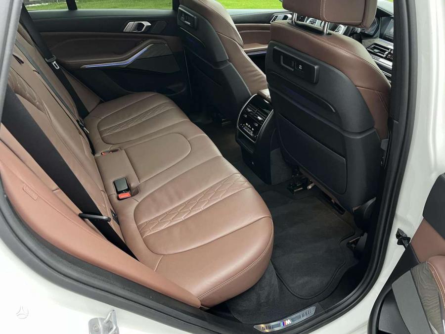 Balts BMW X5 2019 Viļņa, ar dzinēja tilpumu 2.99 L un nobraukumu 213 tūkst. km par 38600 €, foto 29 vietnē AUTOMOTO.COM.LV