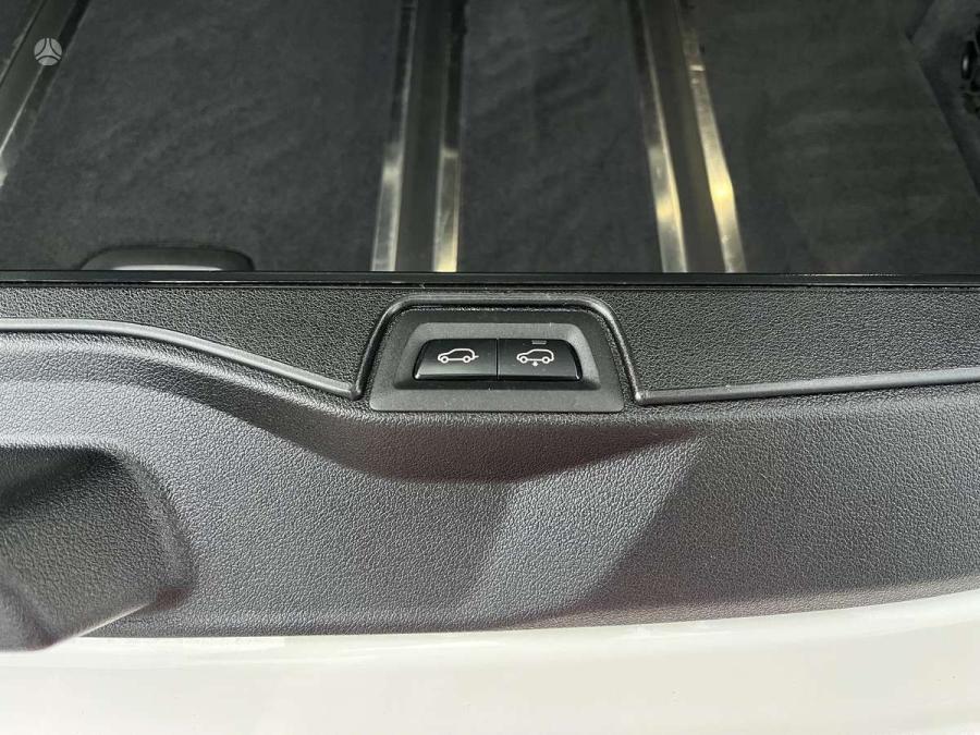 Balts BMW X5 2019 Viļņa, ar dzinēja tilpumu 2.99 L un nobraukumu 213 tūkst. km par 38600 €, foto 34 vietnē AUTOMOTO.COM.LV