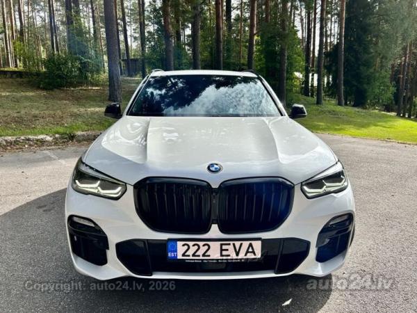 White BMW X5 2019 in Voru, with an engine capacity of 3.00 L and mileage of 255 thousand km for 32000 €, photo 4 on AUTOMOTO.COM.LV