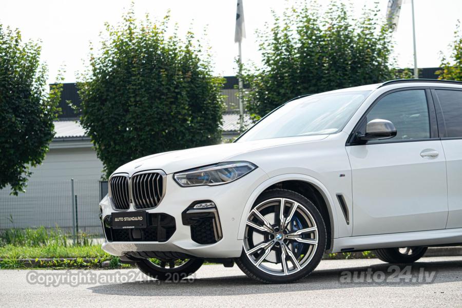 Balts BMW X5 2019 Tartu, ar dzinēja tilpumu 3.00 L un nobraukumu 92 tūkst. km par 49700 €, foto 7 vietnē AUTOMOTO.COM.LV