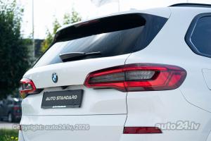 Balts BMW X5 2019 Tartu, ar dzinēja tilpumu 3.00 L un nobraukumu 92 tūkst. km par 49700 €, foto 9 vietnē AUTOMOTO.COM.LV