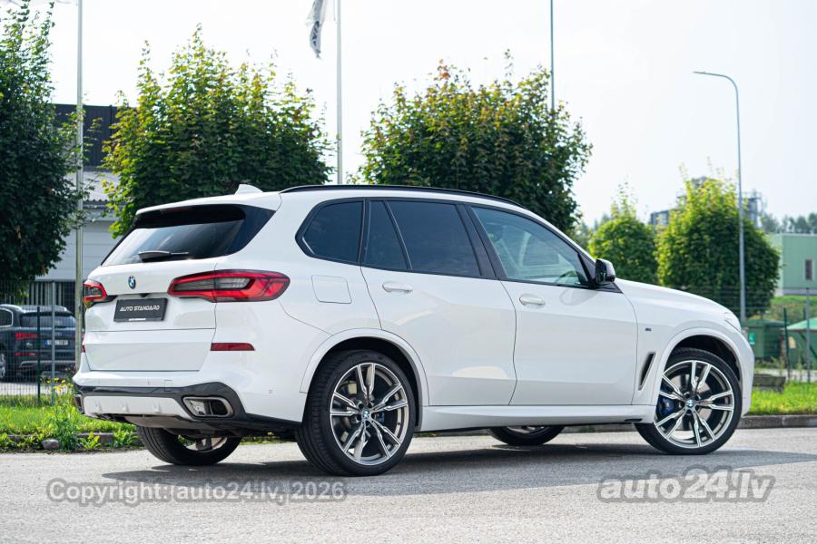 Balts BMW X5 2019 Tartu, ar dzinēja tilpumu 3.00 L un nobraukumu 92 tūkst. km par 49700 €, foto 11 vietnē AUTOMOTO.COM.LV