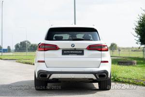 Balts BMW X5 2019 Tartu, ar dzinēja tilpumu 3.00 L un nobraukumu 92 tūkst. km par 49700 €, foto 12 vietnē AUTOMOTO.COM.LV
