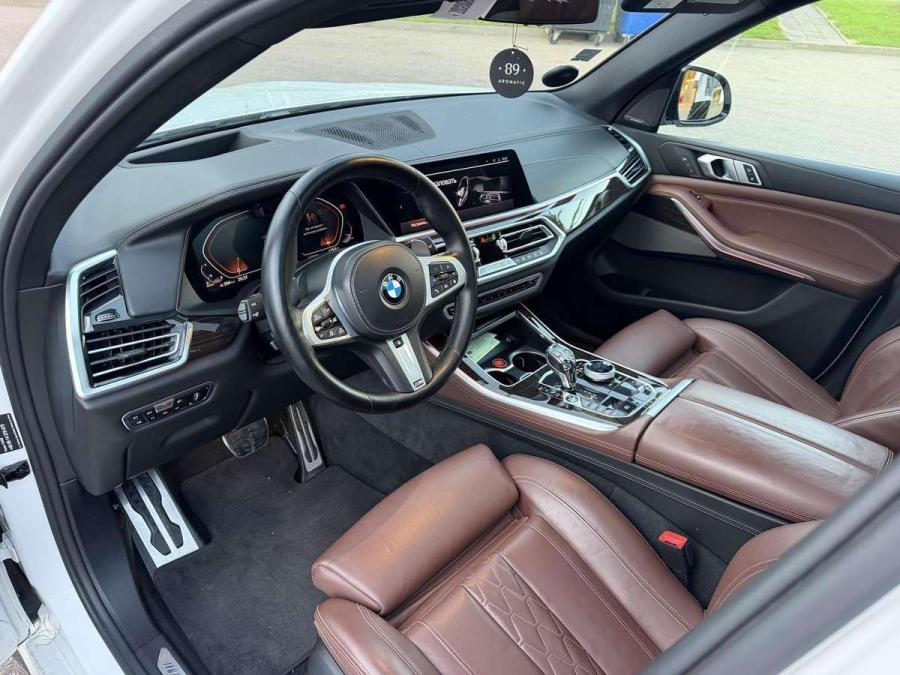 White BMW X5 2019 in Kaunas, with an engine capacity of 2.99 L and mileage of 285 thousand km for 40000 €, photo 10 on AUTOMOTO.COM.LV