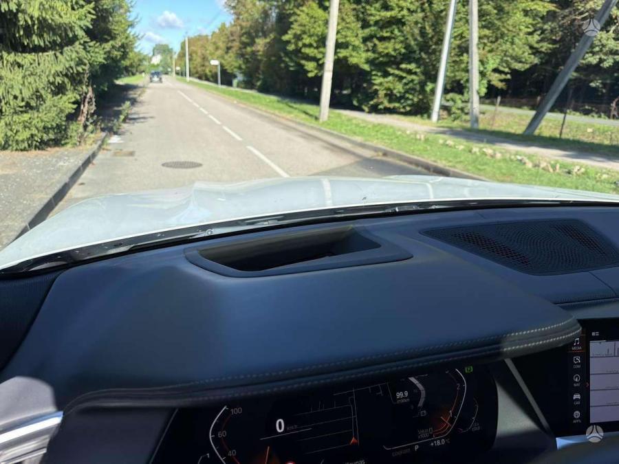 White BMW X5 2019 in Kaunas, with an engine capacity of 2.99 L and mileage of 285 thousand km for 40000 €, photo 11 on AUTOMOTO.COM.LV