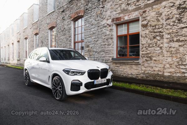 White BMW X5 2019 in Tallinn, with an engine capacity of 3.00 L and mileage of 153 thousand km for 41000 €, photo 1 on AUTOMOTO.COM.LV
