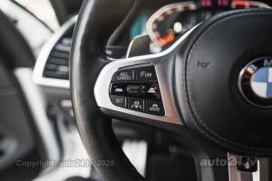 White BMW X5 2019 in Tallinn, with an engine capacity of 3.00 L and mileage of 153 thousand km for 41000 €, photo 17 on AUTOMOTO.COM.LV