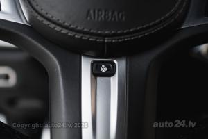 White BMW X5 2019 in Tallinn, with an engine capacity of 3.00 L and mileage of 153 thousand km for 41000 €, photo 19 on AUTOMOTO.COM.LV