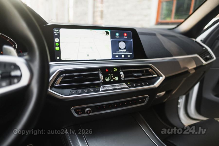 White BMW X5 2019 in Tallinn, with an engine capacity of 3.00 L and mileage of 153 thousand km for 41000 €, photo 24 on AUTOMOTO.COM.LV