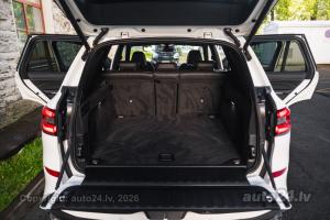 White BMW X5 2019 in Tallinn, with an engine capacity of 3.00 L and mileage of 153 thousand km for 41000 €, photo 31 on AUTOMOTO.COM.LV