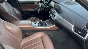 Balts BMW X5 2019 Marijampole, ar dzinēja tilpumu 2.99 L un nobraukumu 258 tūkst. km par 32900 €, foto 19 vietnē AUTOMOTO.COM.LV