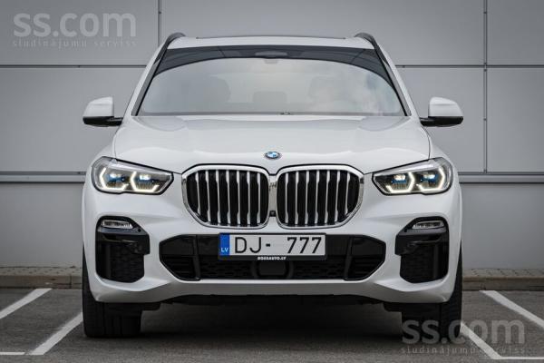 Balts BMW X5 2019 Rīga, ar dzinēja tilpumu 3.00 L un nobraukumu 153 tūkst. km par 39950 €, foto 3 vietnē AUTOMOTO.COM.LV
