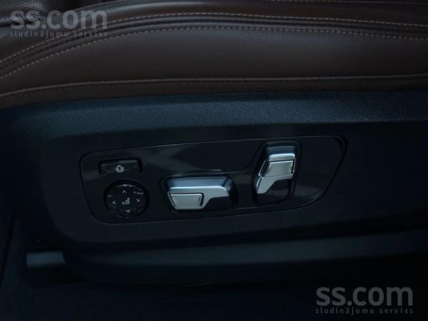 Balts BMW X5 2019 Rīga, ar dzinēja tilpumu 3.00 L un nobraukumu 145 tūkst. km par 39990 €, foto 6 vietnē AUTOMOTO.COM.LV