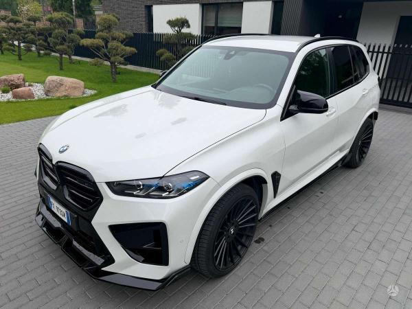 White BMW X5 2019 in Vilnius, with an engine capacity of 2.99 L and mileage of 135 thousand km for 44000 €, photo 5 on AUTOMOTO.COM.LV