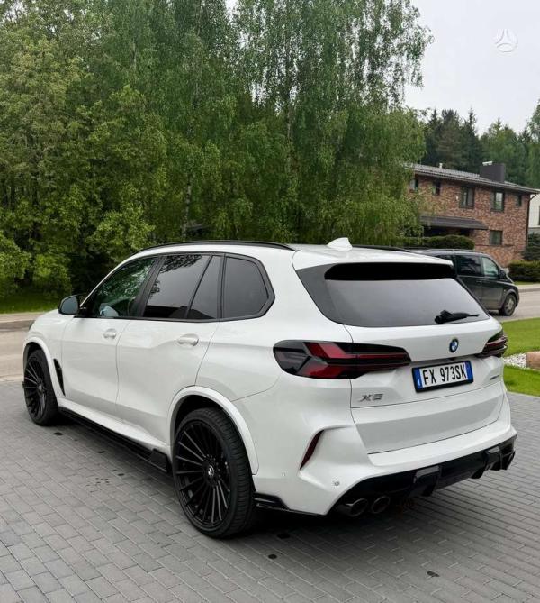 White BMW X5 2019 in Vilnius, with an engine capacity of 2.99 L and mileage of 135 thousand km for 44000 €, photo 10 on AUTOMOTO.COM.LV
