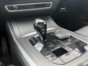 Белый БМВ Х5 2019 в Вильнюс, объемом двигателя 2.99 л и пробегом 135 тыс. км за 44000 €, фото 30 на AUTOMOTO.COM.LV