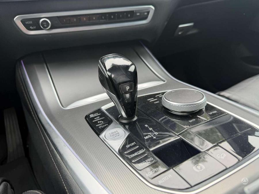 Белый БМВ Х5 2019 в Вильнюс, объемом двигателя 2.99 л и пробегом 135 тыс. км за 44000 €, фото 30 на AUTOMOTO.COM.LV