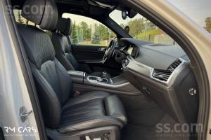 Balts BMW X5 2020 Jelgava, ar dzinēja tilpumu 3.00 L un nobraukumu 0 tūkst. km par 47777 €, foto 14 vietnē AUTOMOTO.COM.LV