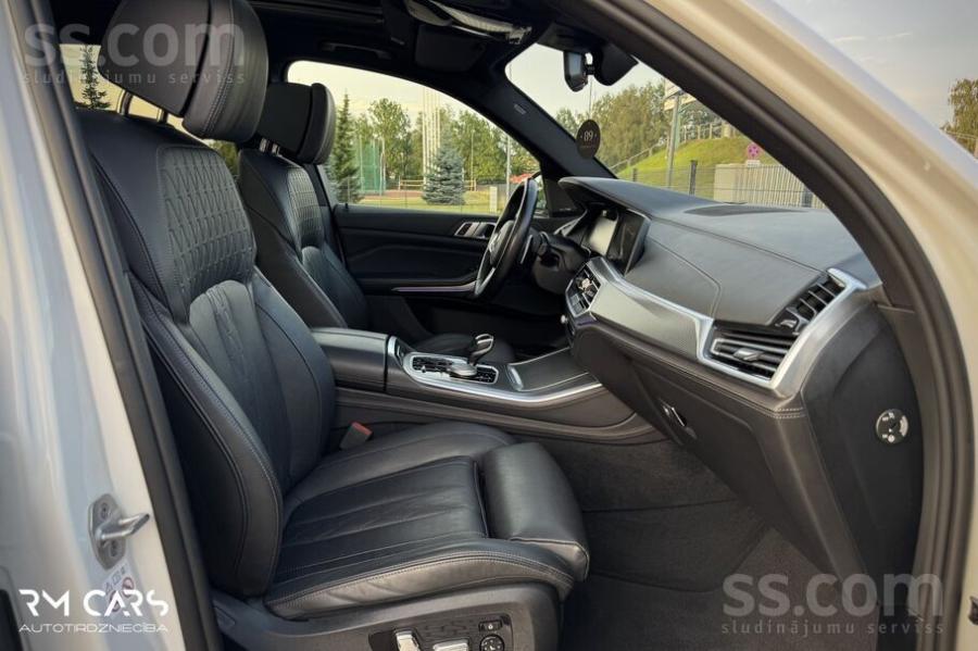 Balts BMW X5 2020 Jelgava, ar dzinēja tilpumu 3.00 L un nobraukumu 0 tūkst. km par 47777 €, foto 14 vietnē AUTOMOTO.COM.LV