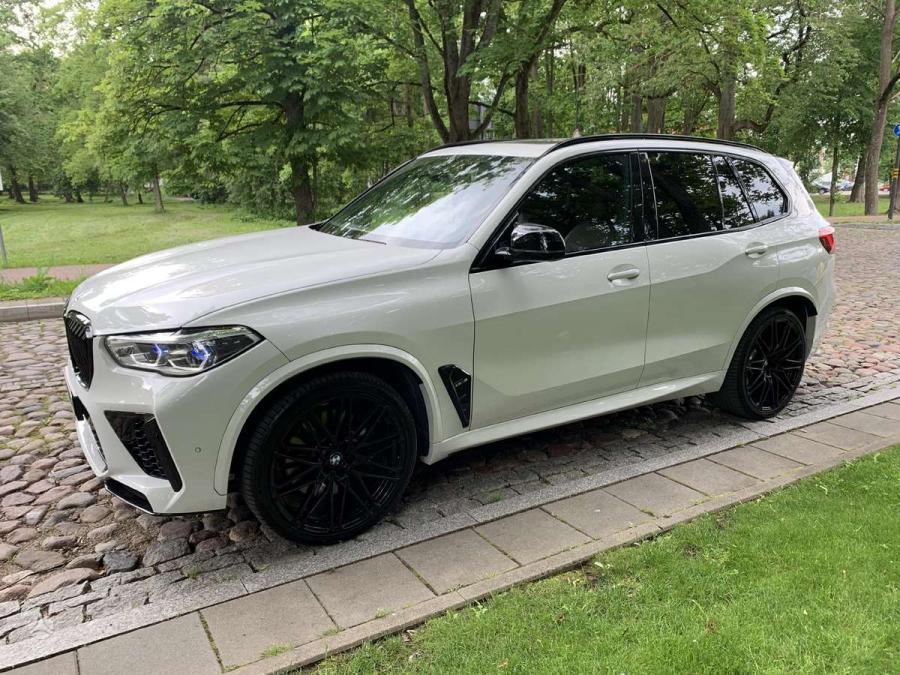 Balts BMW X5 2020 Kauņa, ar dzinēja tilpumu 3.00 L un nobraukumu 17 tūkst. km par 46500 €, foto 4 vietnē AUTOMOTO.COM.LV