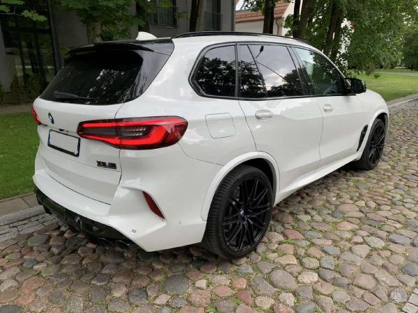 White BMW X5 2020 in Kaunas, with an engine capacity of 3.00 L and mileage of 17 thousand km for 46500 €, photo 5 on AUTOMOTO.COM.LV