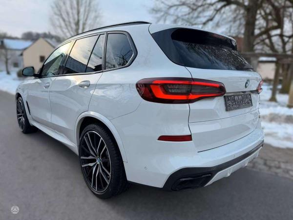 Balts BMW X5 2020 Viļņa, ar dzinēja tilpumu 3.00 L un nobraukumu 81 tūkst. km par 49699 €, foto 7 vietnē AUTOMOTO.COM.LV