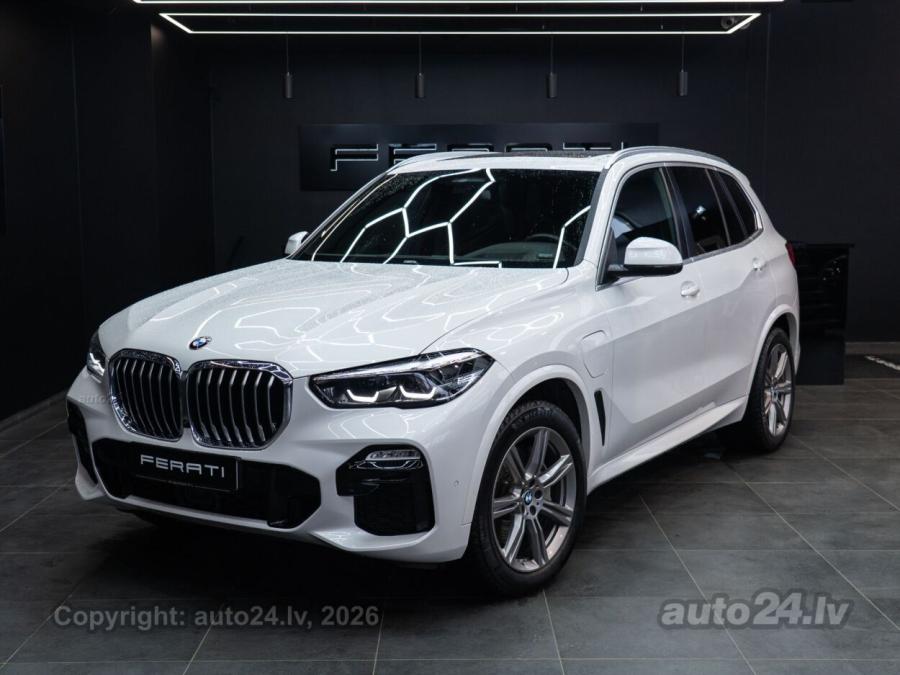 White BMW X5 2020 in Tallinn, with an engine capacity of 3.00 L and mileage of 114 thousand km for 52900 €, photo 1 on AUTOMOTO.COM.LV