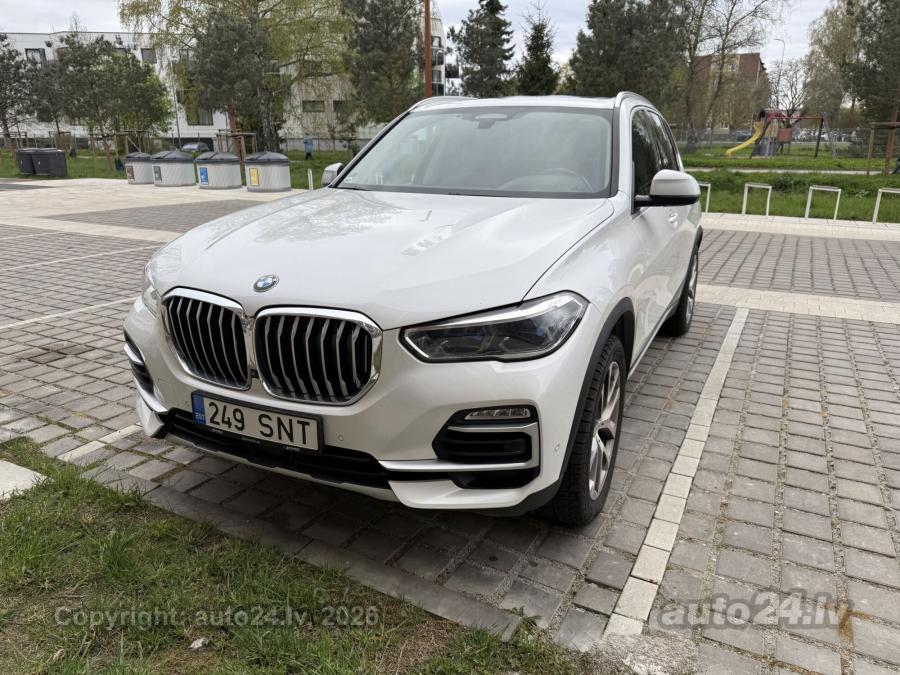 Белый БМВ Х5 2020 в Таллин, объемом двигателя 3.00 л и пробегом 189 тыс. км за 39500 €, фото 5 на AUTOMOTO.COM.LV