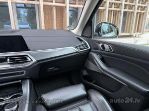 Белый БМВ Х5 2020 в Таллин, объемом двигателя 3.00 л и пробегом 189 тыс. км за 39500 €, фото 15 на AUTOMOTO.COM.LV