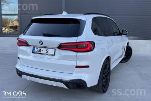 Balts BMW X5 2020 Jelgava, ar dzinēja tilpumu 3.00 L un nobraukumu 0 tūkst. km par 45000 €, foto 5 vietnē AUTOMOTO.COM.LV