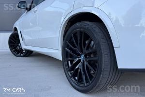 Balts BMW X5 2020 Jelgava, ar dzinēja tilpumu 3.00 L un nobraukumu 0 tūkst. km par 45000 €, foto 8 vietnē AUTOMOTO.COM.LV