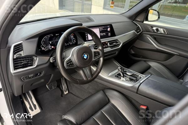 White BMW X5 2020 in Jelgava, with an engine capacity of 3.00 L and mileage of 0 thousand km for 45000 €, photo 8 on AUTOMOTO.COM.LV