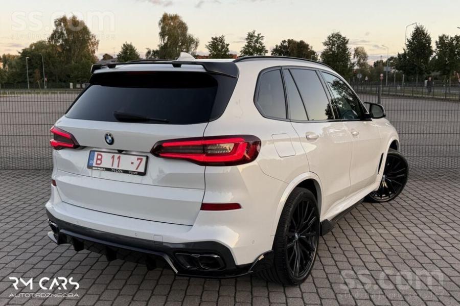 Balts BMW X5 2020 Jelgava, ar dzinēja tilpumu 3.00 L un nobraukumu 0 tūkst. km par 43000 €, foto 5 vietnē AUTOMOTO.COM.LV
