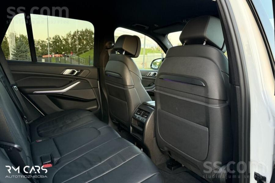 Balts BMW X5 2020 Jelgava, ar dzinēja tilpumu 3.00 L un nobraukumu 0 tūkst. km par 43000 €, foto 14 vietnē AUTOMOTO.COM.LV