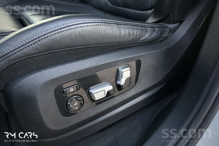 Balts BMW X5 2020 Jelgava, ar dzinēja tilpumu 3.00 L un nobraukumu 0 tūkst. km par 43000 €, foto 32 vietnē AUTOMOTO.COM.LV