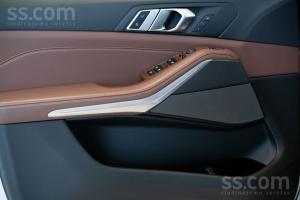 Белый БМВ Х5 2020 в Рига, объемом двигателя 3.00 л и пробегом 113 тыс. км за 39990 €, фото 15 на AUTOMOTO.COM.LV