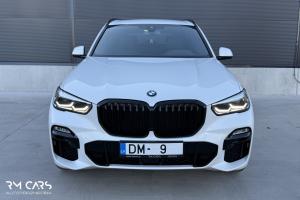 Balts BMW X5 2020 Jelgava, ar dzinēja tilpumu 3.00 L un nobraukumu 129 tūkst. km par 45000 €, foto 5 vietnē AUTOMOTO.COM.LV