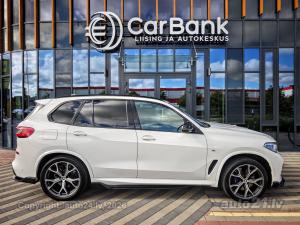 White BMW X5 2020 in Tallinn, with an engine capacity of 3.00 L and mileage of 213 thousand km for 43990 €, photo 5 on AUTOMOTO.COM.LV