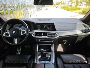 White BMW X5 2020 in Tallinn, with an engine capacity of 3.00 L and mileage of 213 thousand km for 43990 €, photo 14 on AUTOMOTO.COM.LV