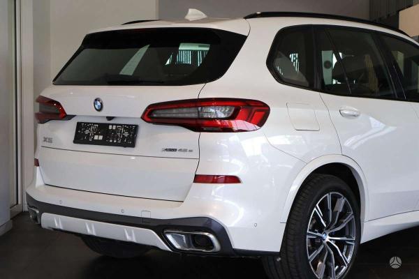 Balts BMW X5 2020 Viļņa, ar dzinēja tilpumu 3.00 L un nobraukumu 67 tūkst. km par 47222 €, foto 7 vietnē AUTOMOTO.COM.LV