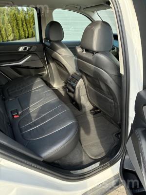Balts BMW X5 2020 Jelgava, ar dzinēja tilpumu 3.00 L un nobraukumu 220 tūkst. km par 35000 €, foto 9 vietnē AUTOMOTO.COM.LV