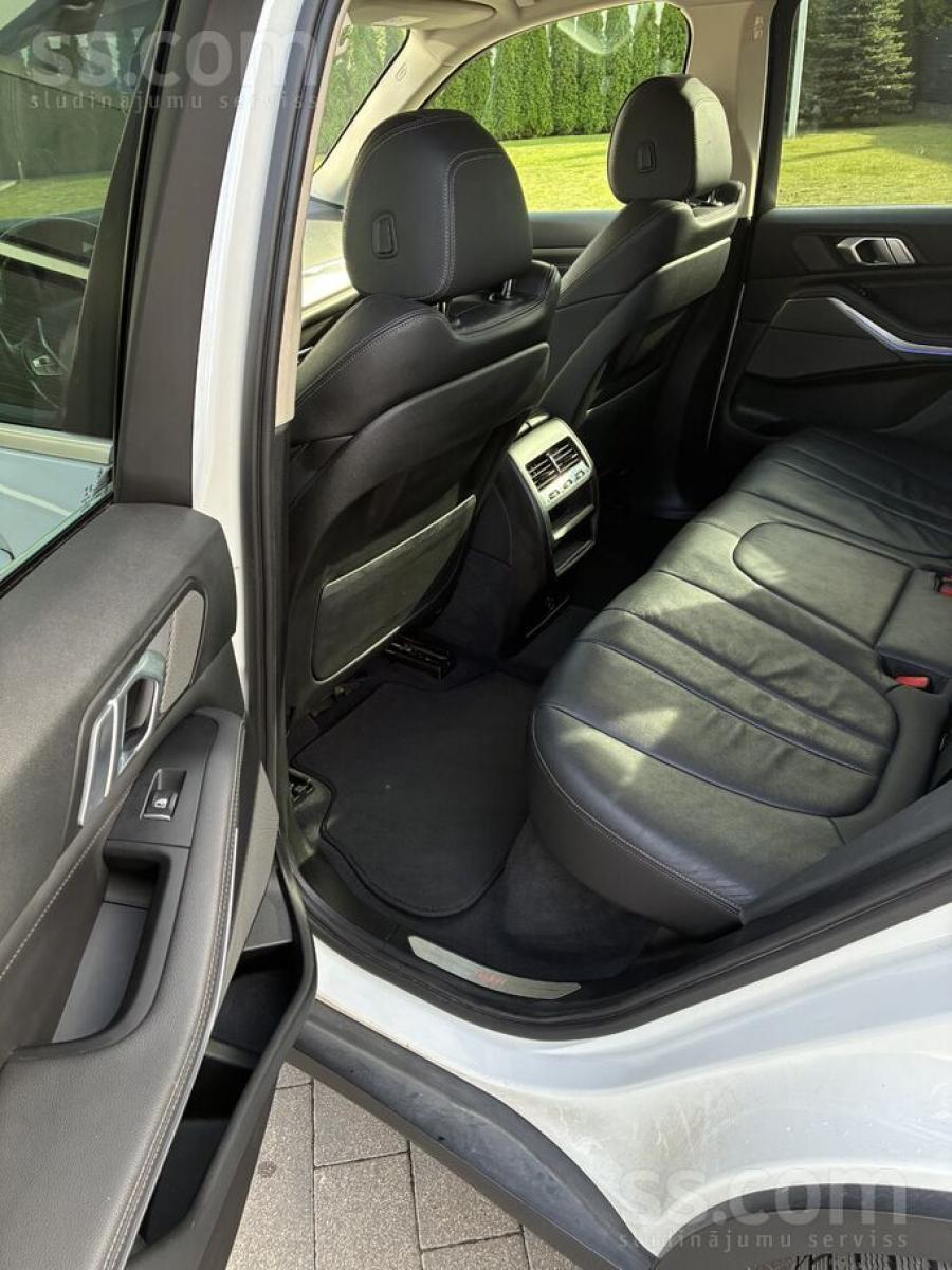 Balts BMW X5 2020 Jelgava, ar dzinēja tilpumu 3.00 L un nobraukumu 220 tūkst. km par 35000 €, foto 10 vietnē AUTOMOTO.COM.LV